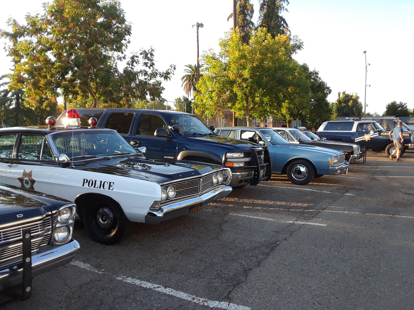 copcar dot com - The home of the American Police Car - Photo Archives