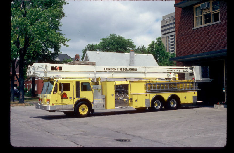 Photo: London ONT Canada T1 1985 King 85' Snorkel | Canadian Fire Truck ...