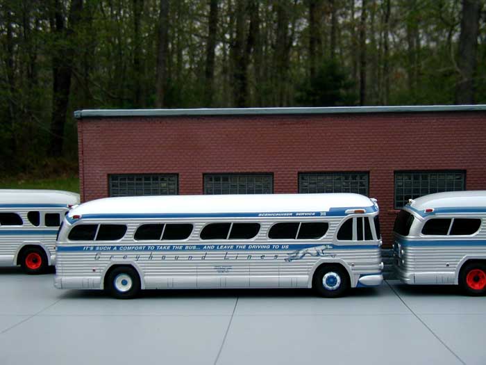 Photo: Eastern Greyhound Lines Inc. | GENERAL MOTORS PD-4104 INTERCITY ...