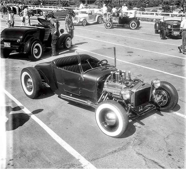 Photo: LA Roadsters (1) | 2 EARLY HOT ROD & CUSTOM CAR SHOWS INSIDE ...