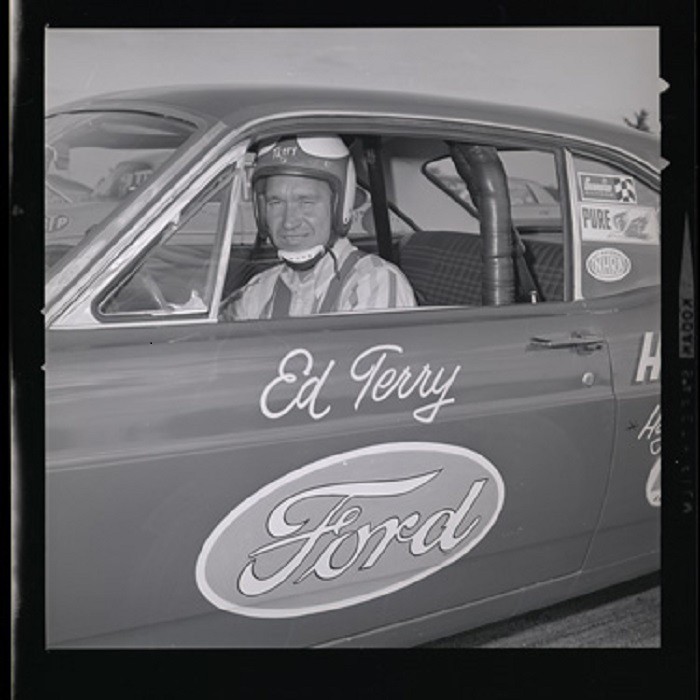 1 FAMOUS & NOT SO FAMOUS DRAG RACING OWNERS,DRIVERS & CREW album | LOUD ...