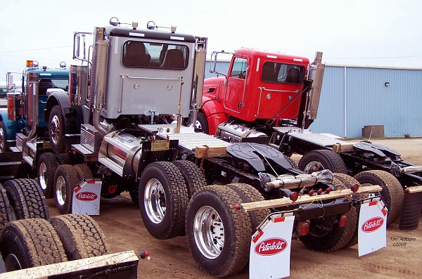 Photo: deckedtractorsactive101608.jpg | My Peterbilt Vacation 2008 ...