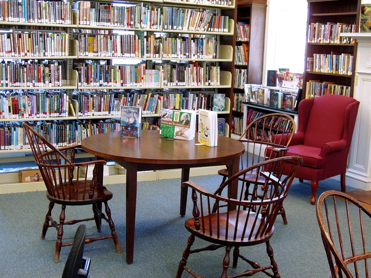 Photo: MOODUS - EAST HADDAM FREE PUBLIC LIBRARY - 11 | EAST HADDAM ...