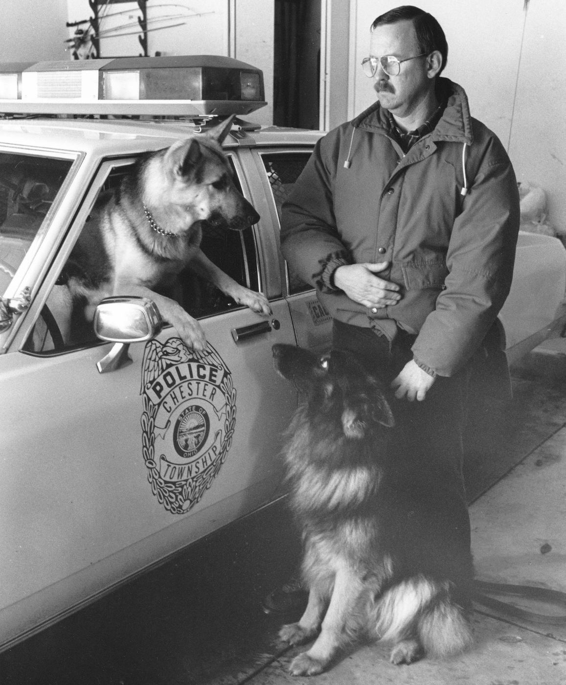 copcar dot com - The home of the American Police Car - Photo Archives
