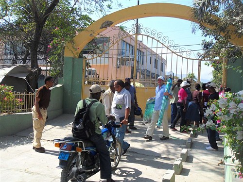 Bernard Mevs Hospital album | HAERC | Fotki.com, photo and video ...