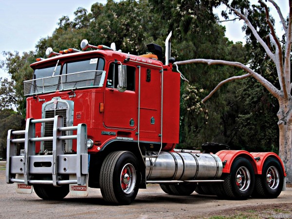 Photo: old-kenworth 1329884687 | AMERICAN TRUCKS album | Iforroberts ...
