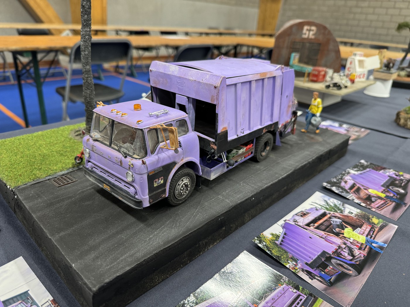 Photo: IMG 0405 | On the road Show 2024 - Jabbeke/Belgium album | Cars 'n' trucks 4 you | Fotki ...