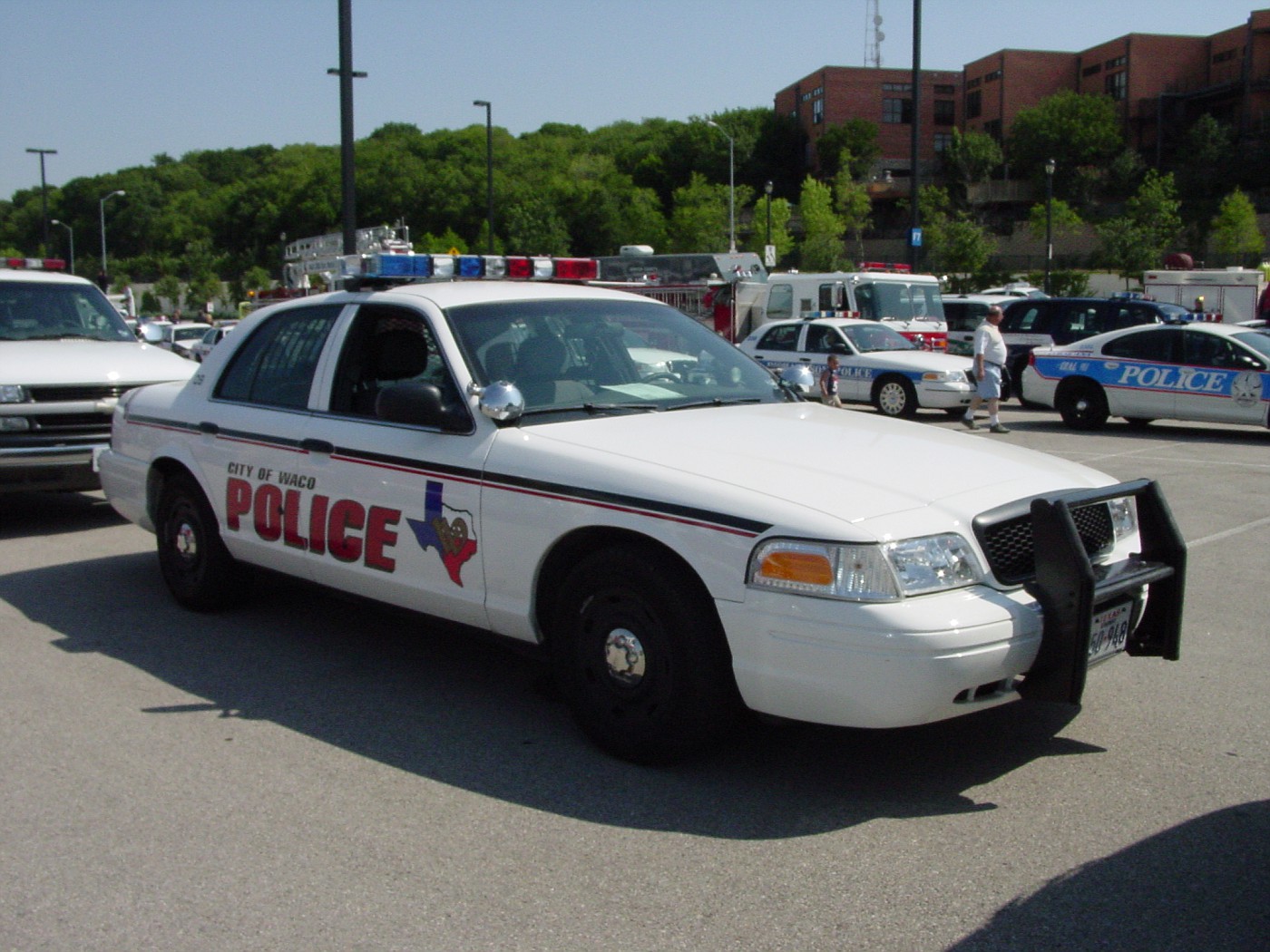 copcar dot com - The home of the American Police Car - Photo Archives