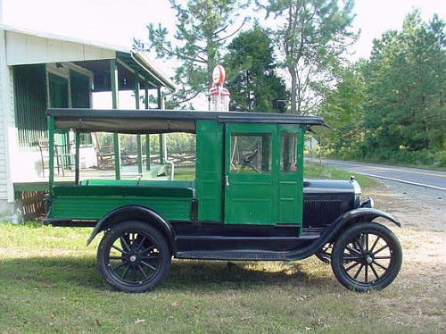 Photo: 1926 Ford model TT huckster 1a | 2-Ford Model T trucks 1920 ...