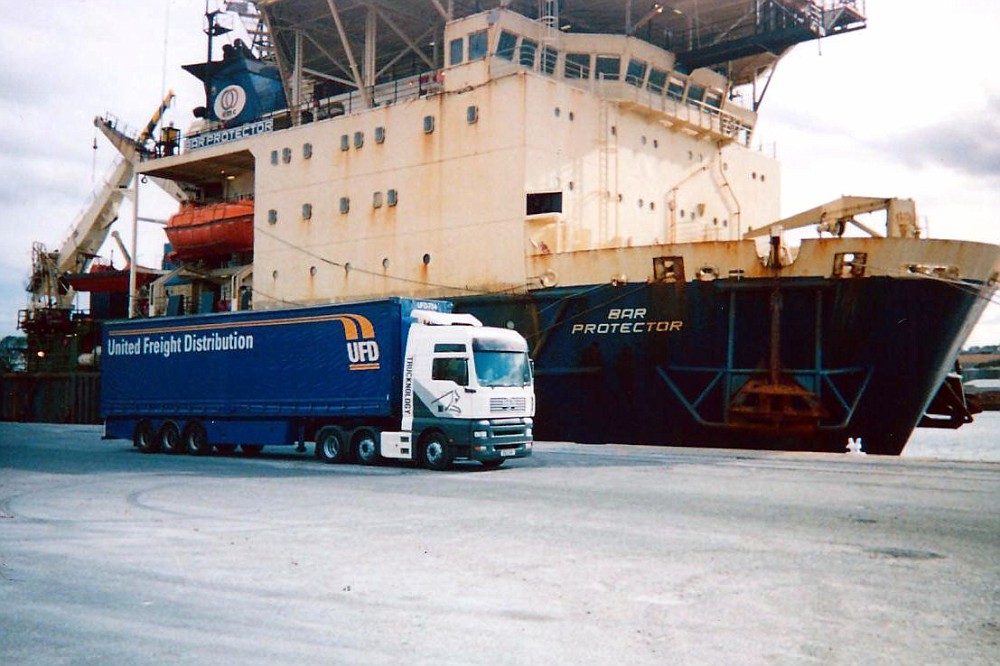 Photo: BU51 DWG MAN TGA XXL 26.430 6x2 unit | United Freight ...