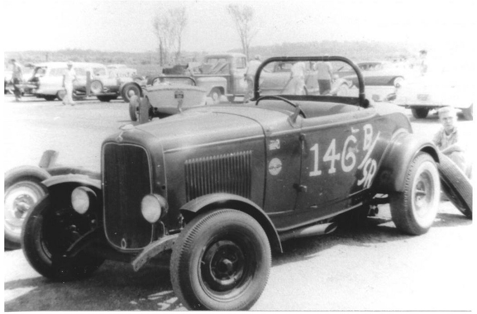Photo: John Mulkey Roadster | 1932 FORD'S DRAG RACING album | LOUD ...