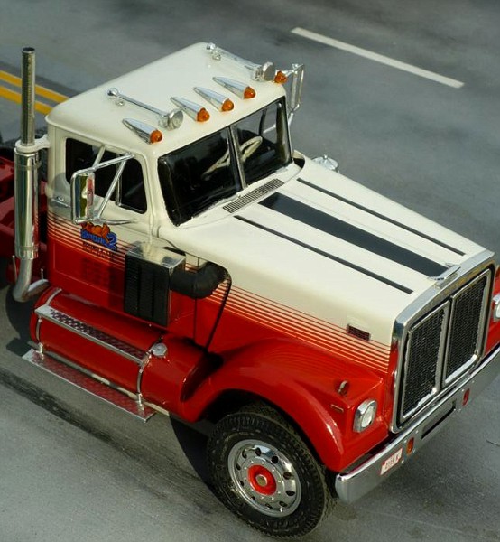 Photo: RoadBossaboverighthood.jpg | AMT White Road Boss album ...